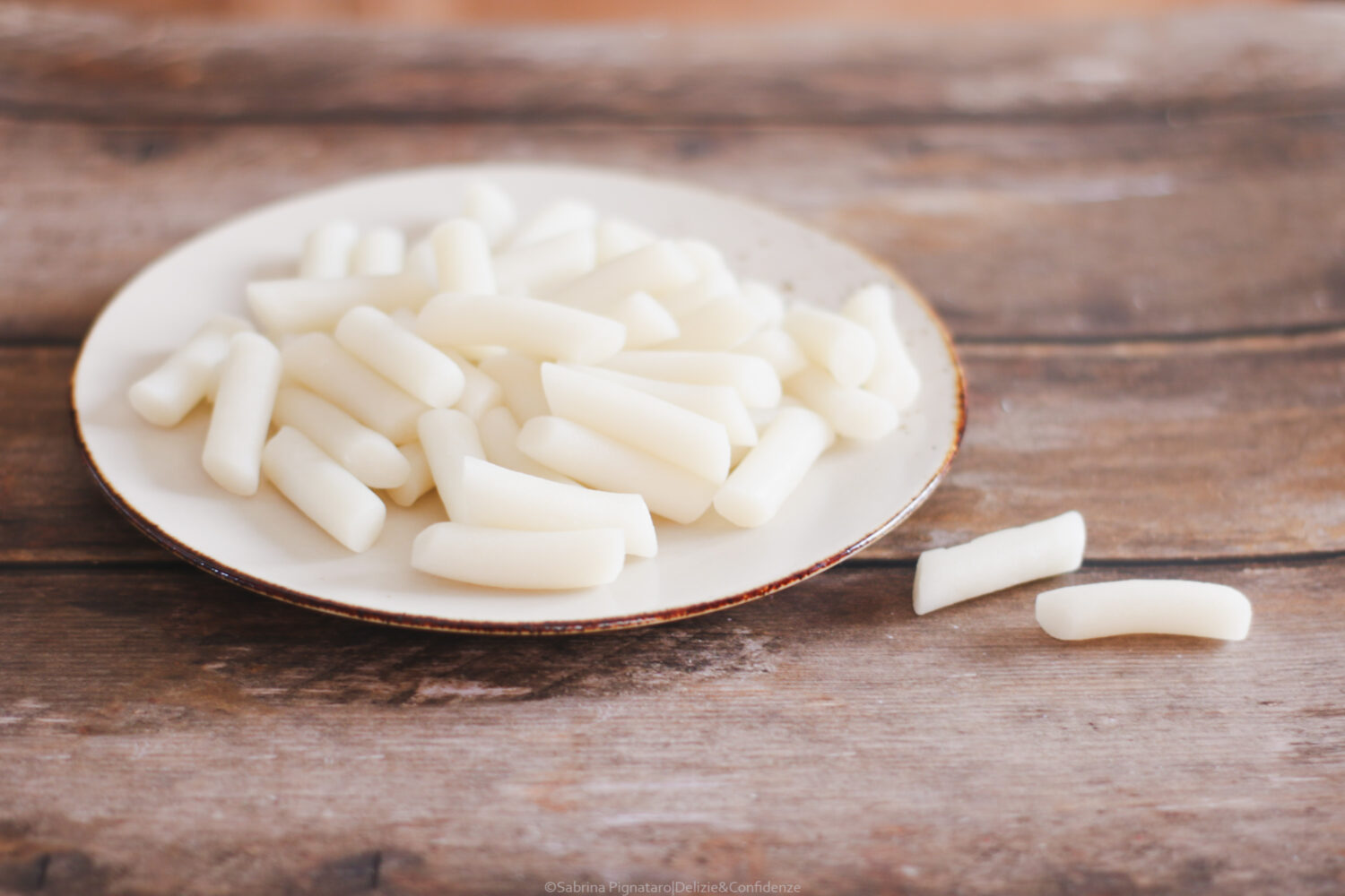 Tteokbokki: Gnocchi di Riso Coreani - Delizie & Confidenze